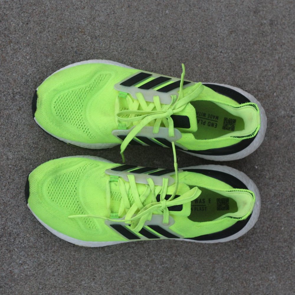 Adidas Neon Yellow & Black Ultraboost Sneakers - Gem